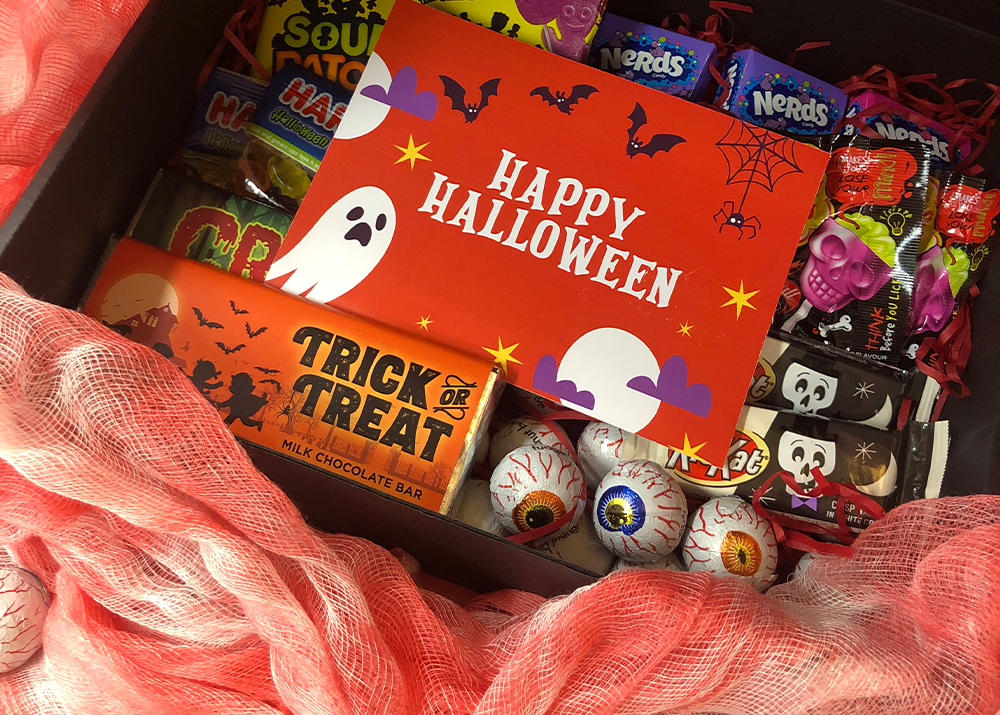 Celebrities Favourite Halloween Candies You Must Have For Trick Or Tre ...