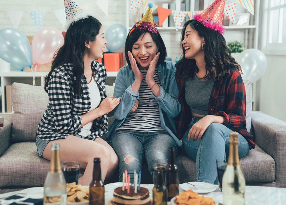 15 Birthday Surprise Ideas For Your Friends – Tasty Snack Asia